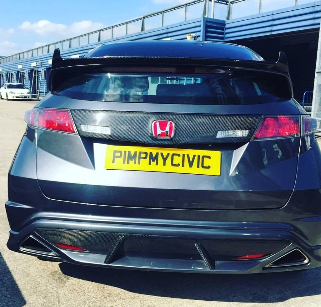 FN2 Seeker Style Spoiler - Carbon Fibre MK8 Civic – Custom My Ride