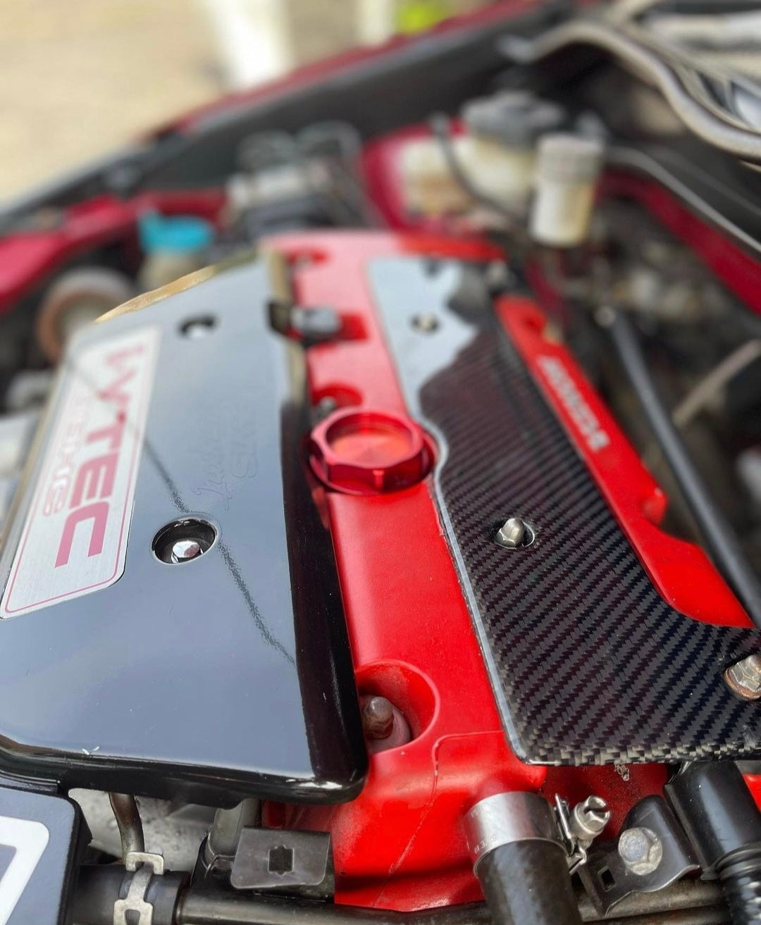 FN2 EP3 Spark Plug Cover - Carbon Fibre - K20 Civic – Custom My Ride